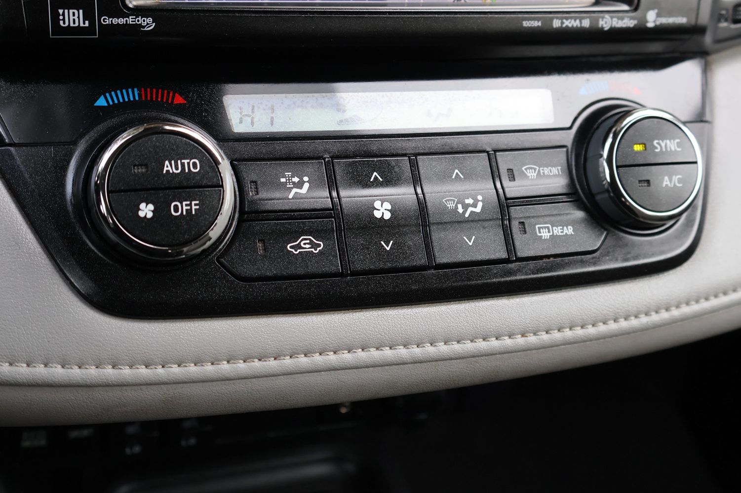 2017 Toyota RAV4 Limited | Victory Motors of Colorado