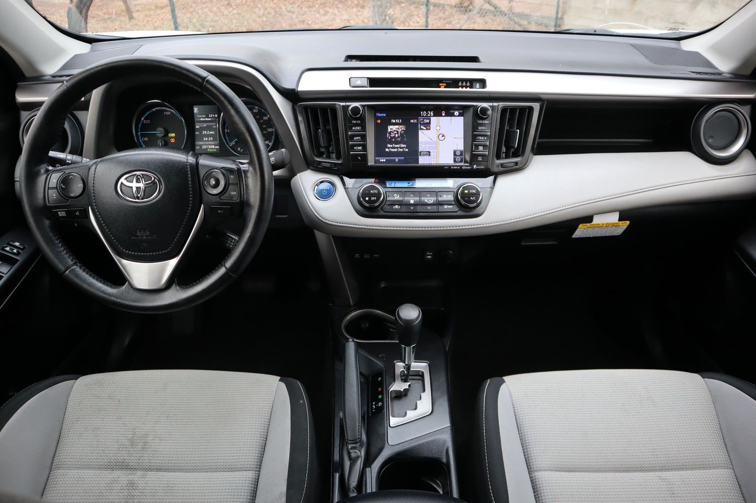 2017 Toyota RAV4 Hybrid XLE | Victory Motors of Colorado