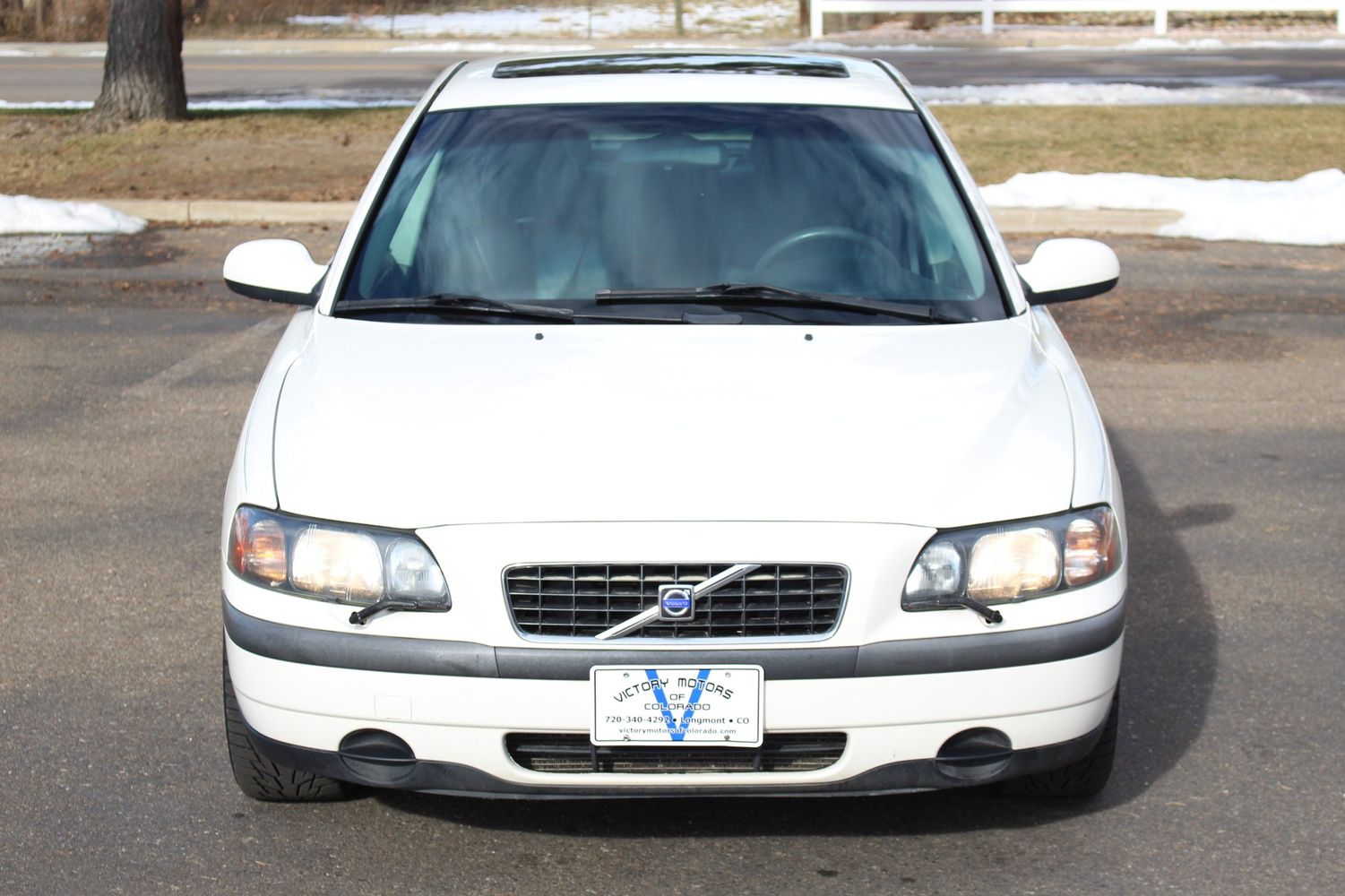 2002 Volvo S60 2.4T | Victory Motors of Colorado