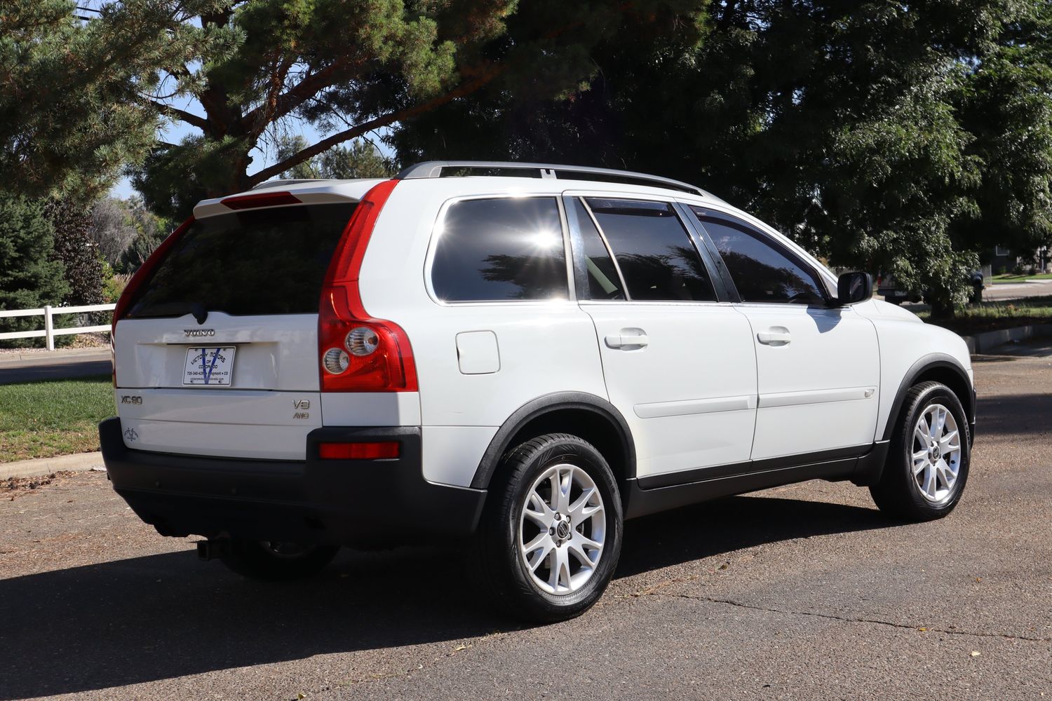 2005 Volvo XC90 V8 | Victory Motors of Colorado