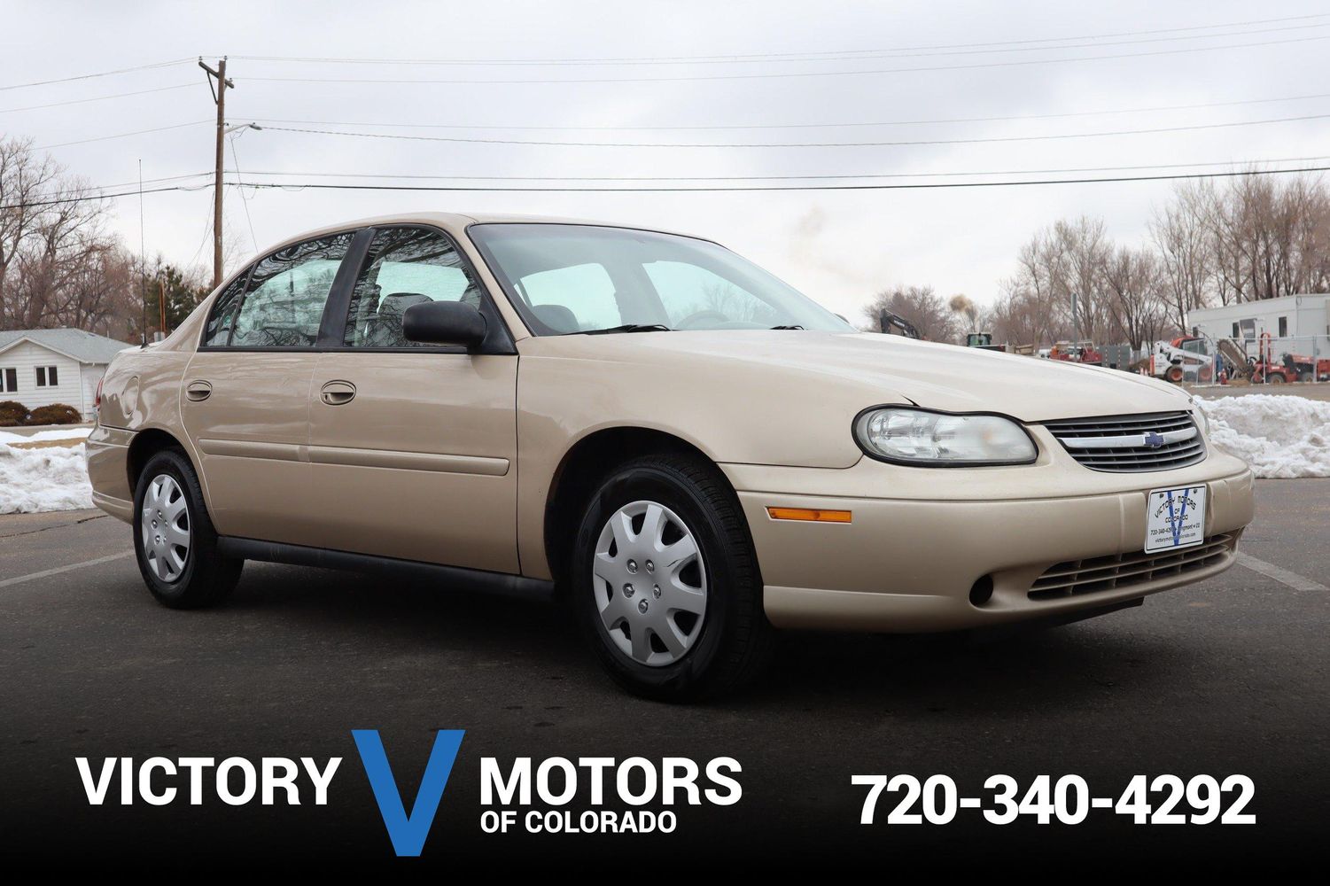 2004 Chevrolet Classic Base | Victory Motors of Colorado