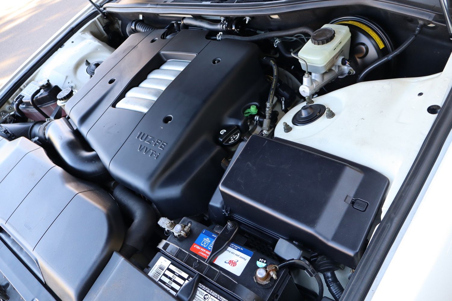 2000 Lexus LS 400 | Victory Motors of Colorado