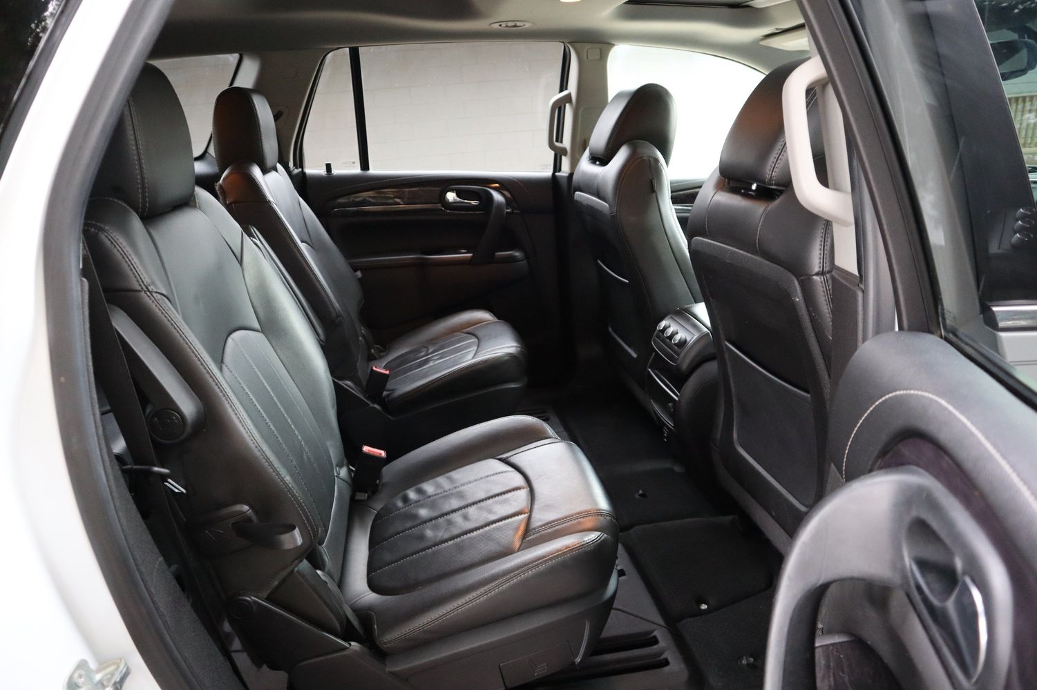 2016 Buick Enclave Leather | Victory Motors of Colorado