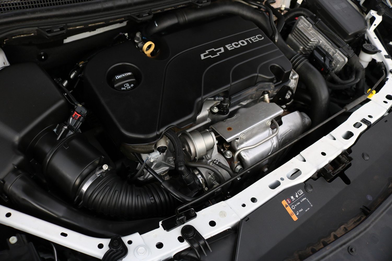 2016 Chevrolet Cruze LS Auto | Victory Motors of Colorado