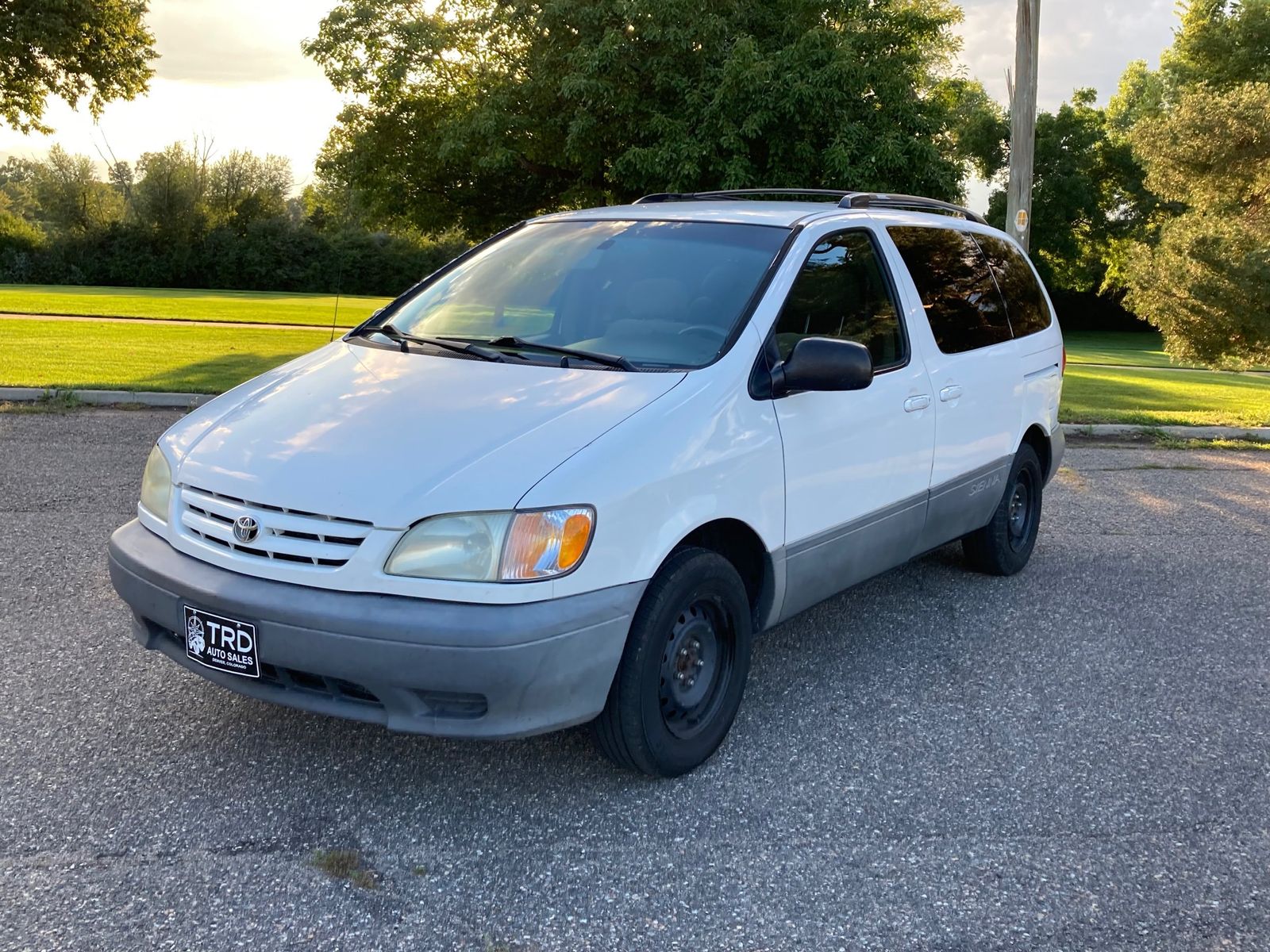 2003 Toyota Sienna CE | TRD Auto Sales LLC