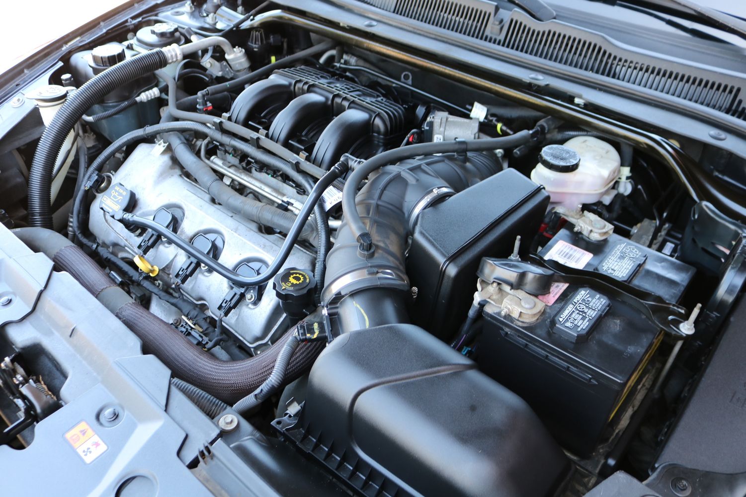 2010 Ford Taurus SEL | Victory Motors of Colorado