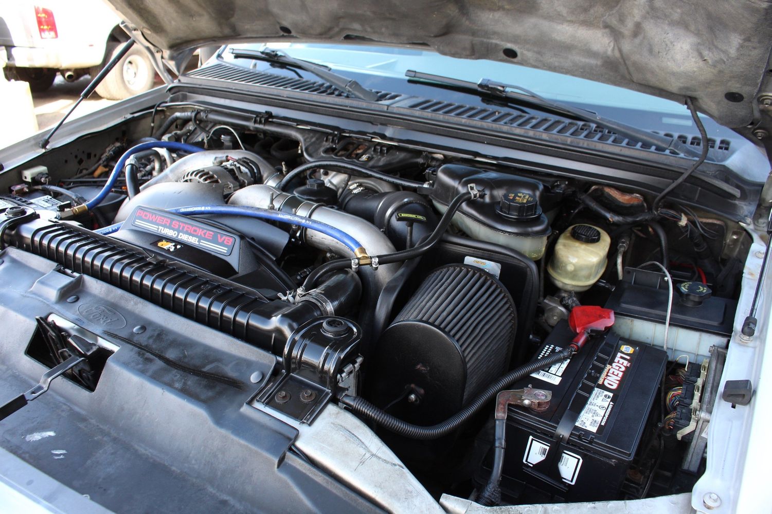 2004 Ford F-250 Super Duty Lariat | Victory Motors of Colorado
