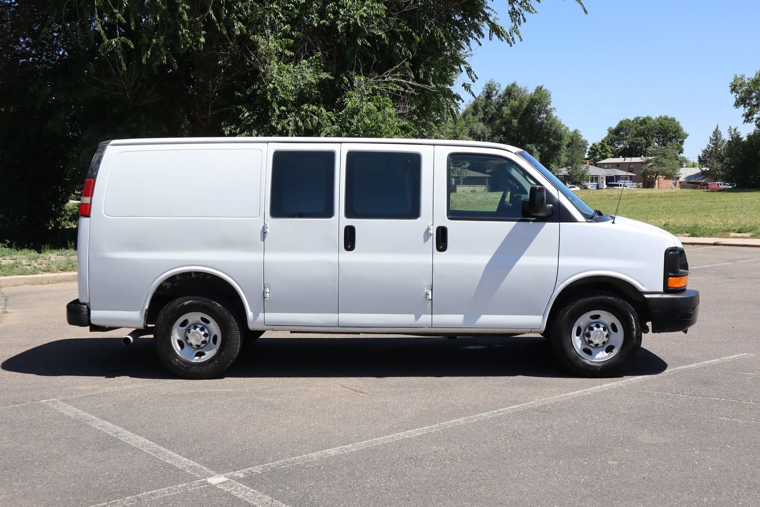 2014 Chevrolet Express Cargo 2500 | Victory Motors of Colorado