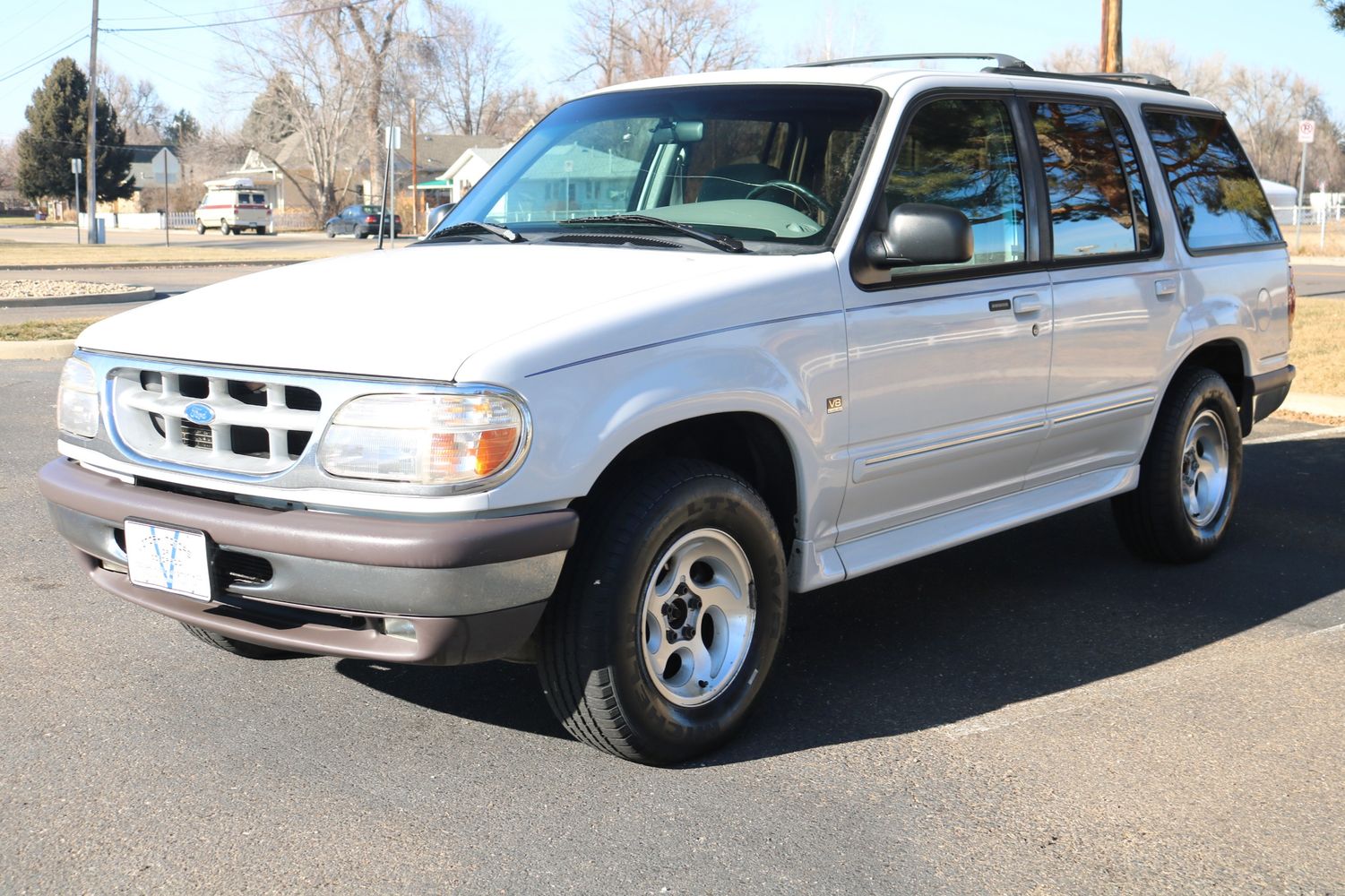 1996 Ford Explorer XLT | Victory Motors of Colorado