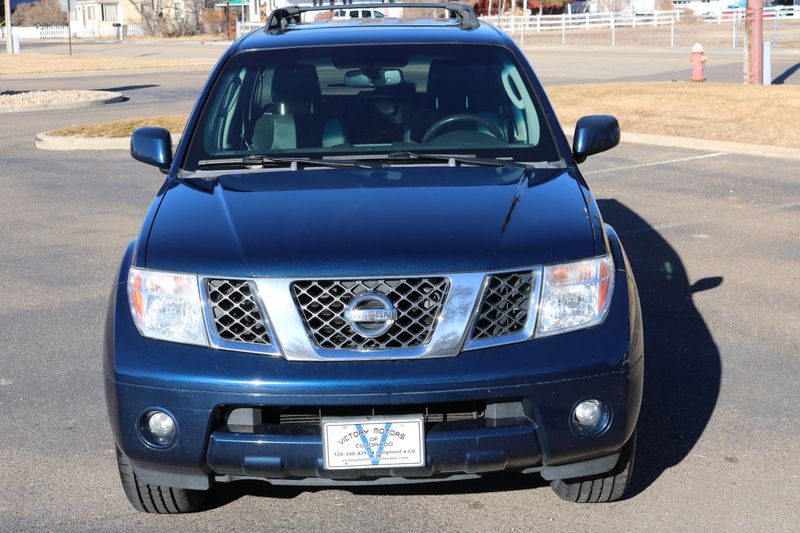 2006 Nissan Pathfinder Photos