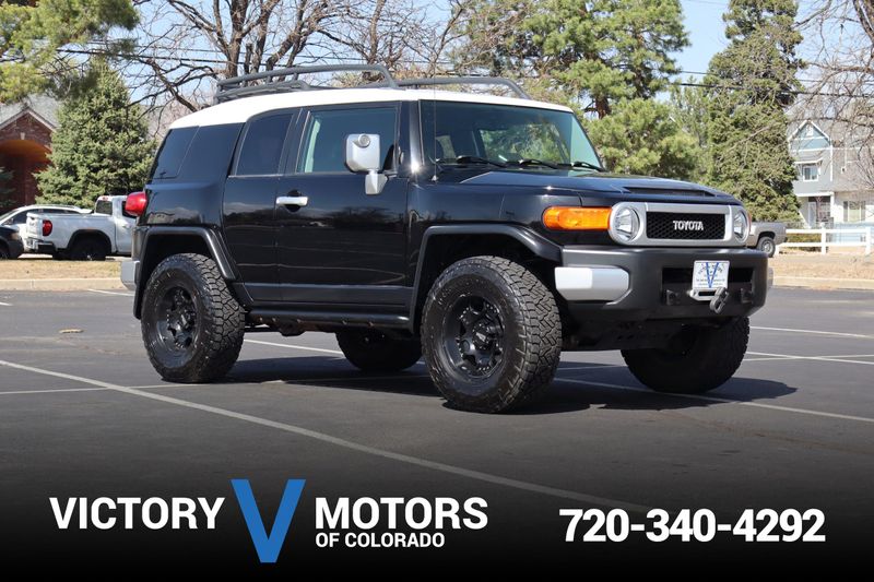 2009 Toyota FJ Cruiser Photos