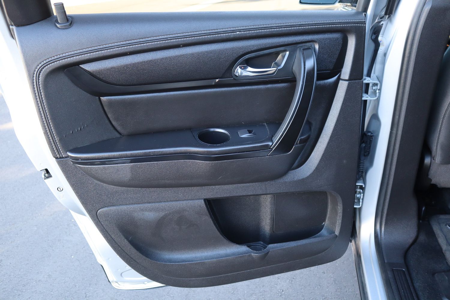 2016 Chevrolet Traverse LT | Victory Motors of Colorado