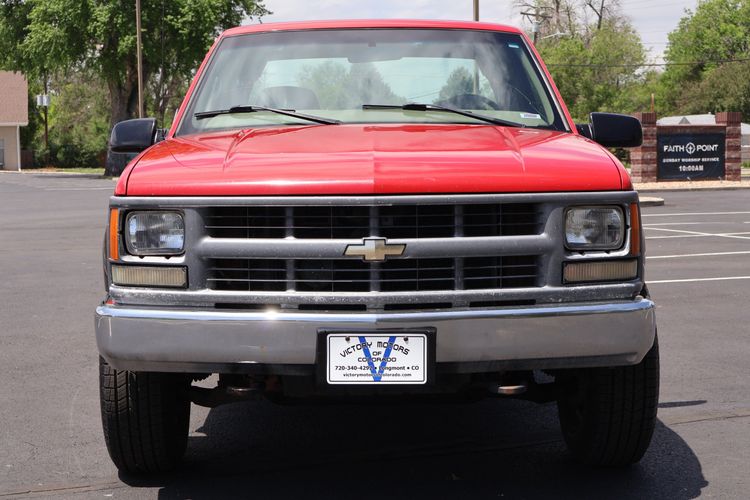 2000 Chevrolet C/K 2500 Series K2500 LS | Victory Motors of Colorado