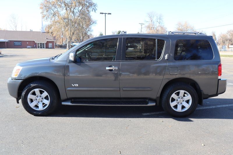 2005 Nissan Armada Photos