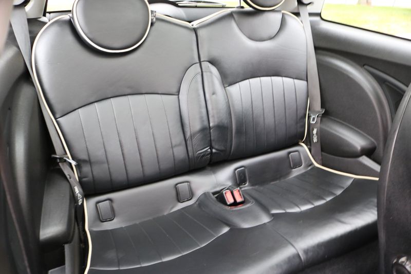 2007 MINI Cooper Photos