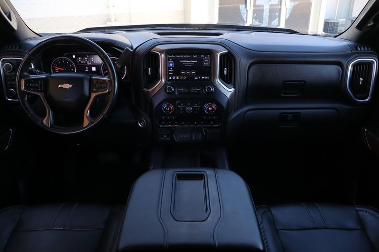 2019 Chevrolet Silverado 1500 High Country | Victory Motors of Colorado