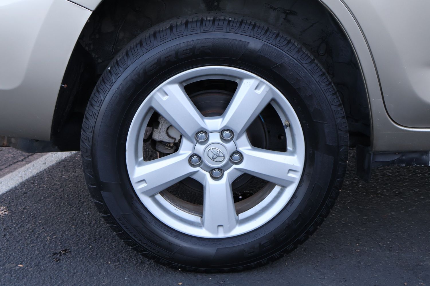 2008 Toyota RAV4 Base | Victory Motors of Colorado