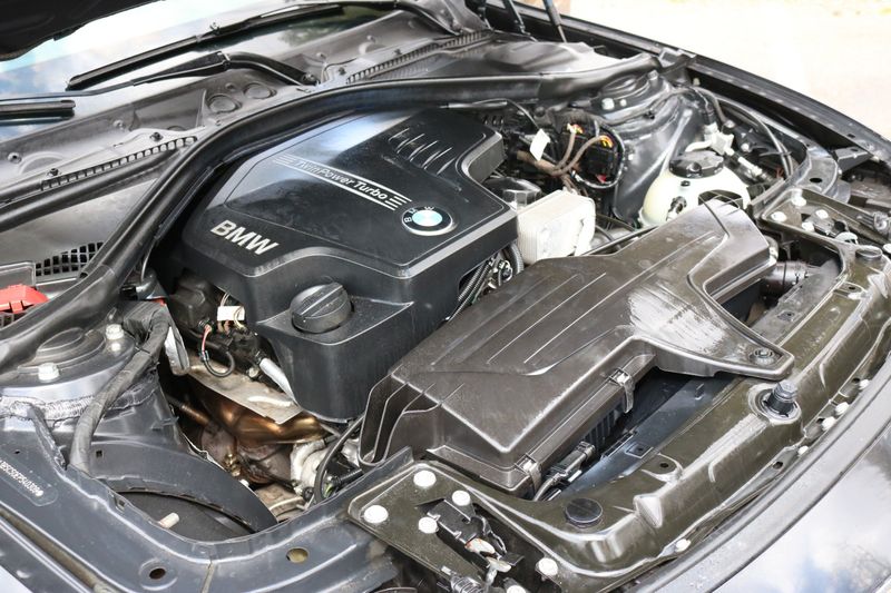 2014 BMW 328i X Drive Photos