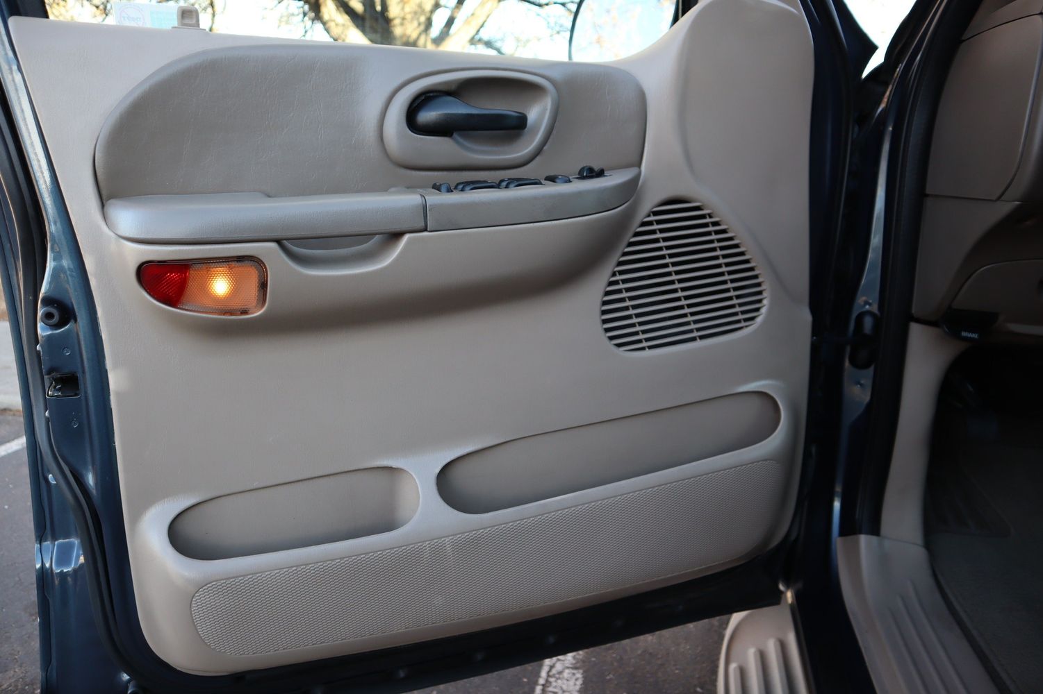 2002 Ford F-150 King Ranch | Victory Motors of Colorado