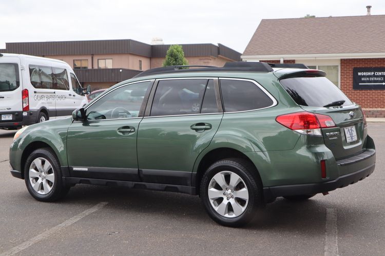 2012 Subaru Outback 2.5i Premium | Victory Motors of Colorado