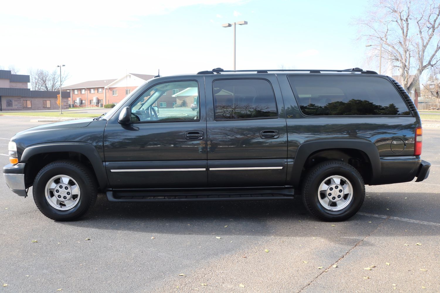 2003 Chevrolet Suburban 1500 LT | Victory Motors of Colorado