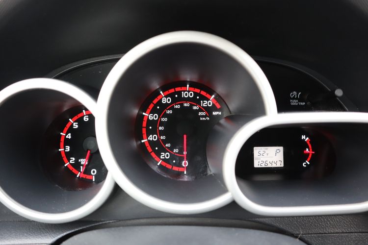 2010 Toyota Matrix Base | Victory Motors of Colorado