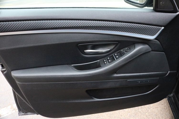 2011 BMW 550xi xDrive | Victory Motors of Colorado