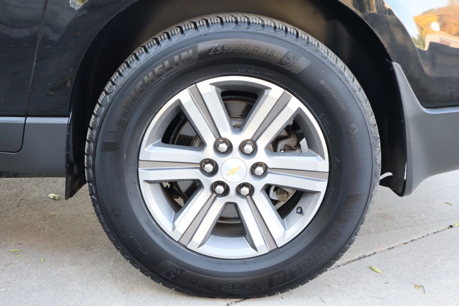 2017 Chevrolet Traverse LT | Victory Motors of Colorado