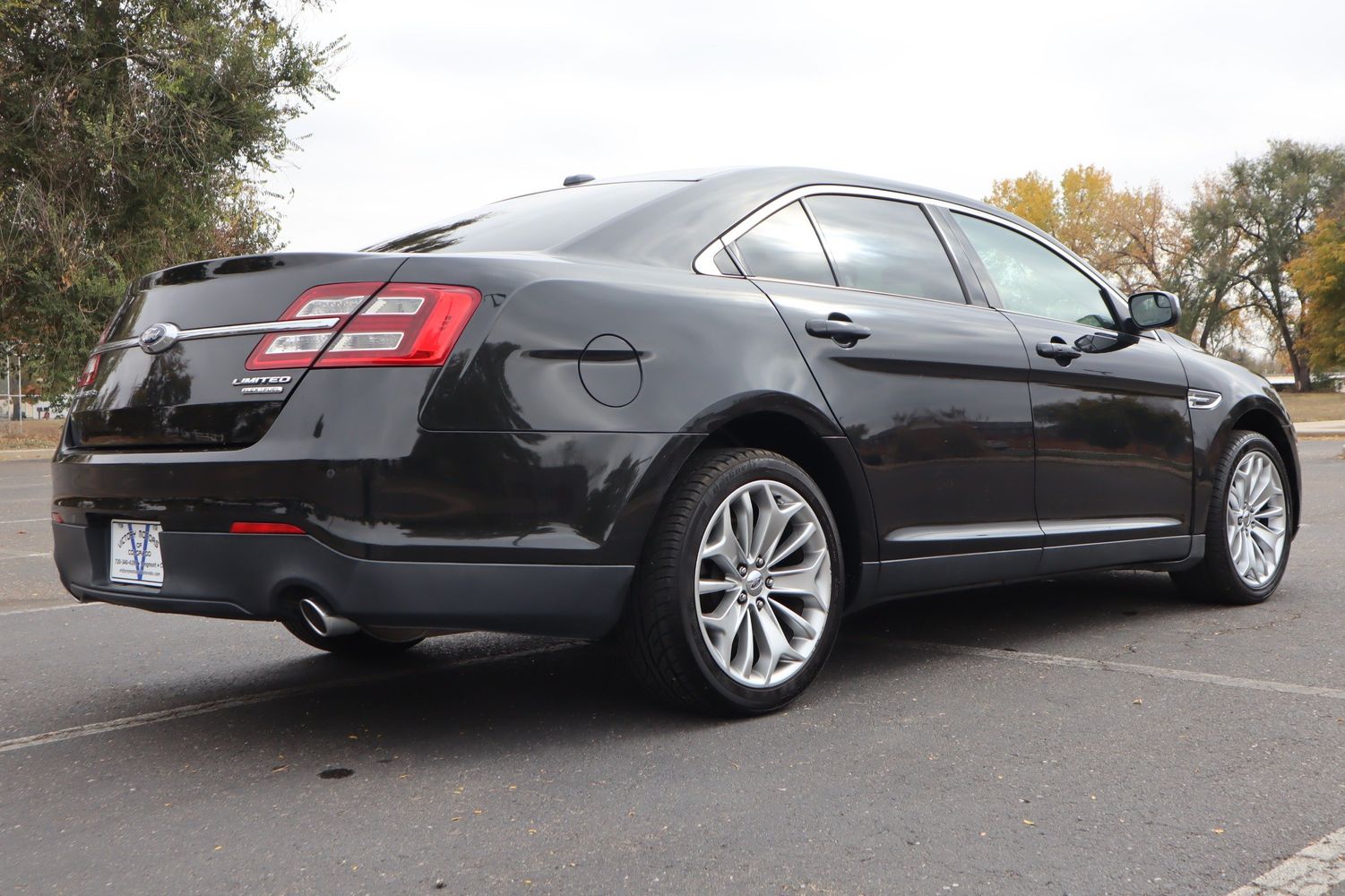2014 Ford Taurus Limited | Victory Motors of Colorado