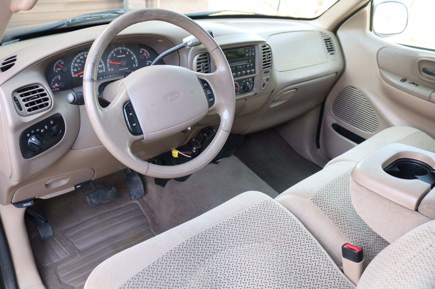 2001 Ford F-150 XLT | Victory Motors of Colorado