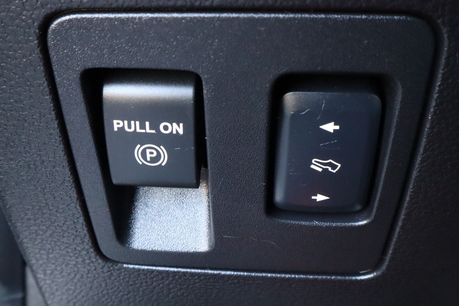 2018 Ford Expedition MAX Platinum | Victory Motors of Colorado