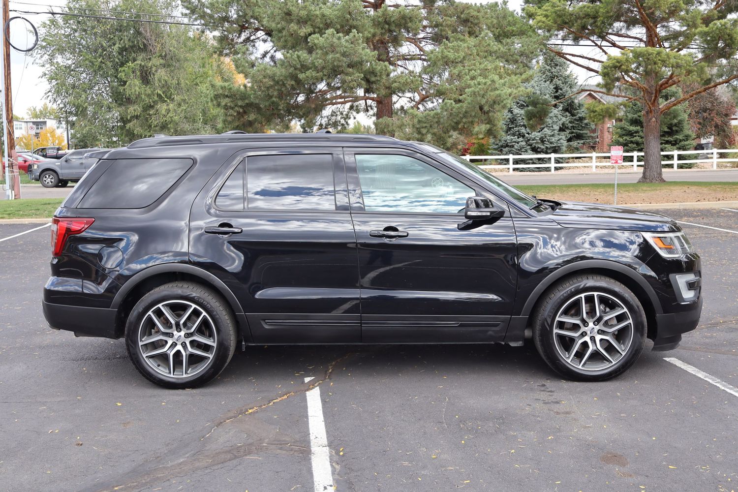 2017 Ford Explorer Sport | Victory Motors of Colorado