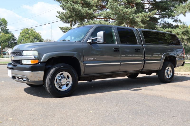 2002 Chevrolet Silverado 2500HD Photos
