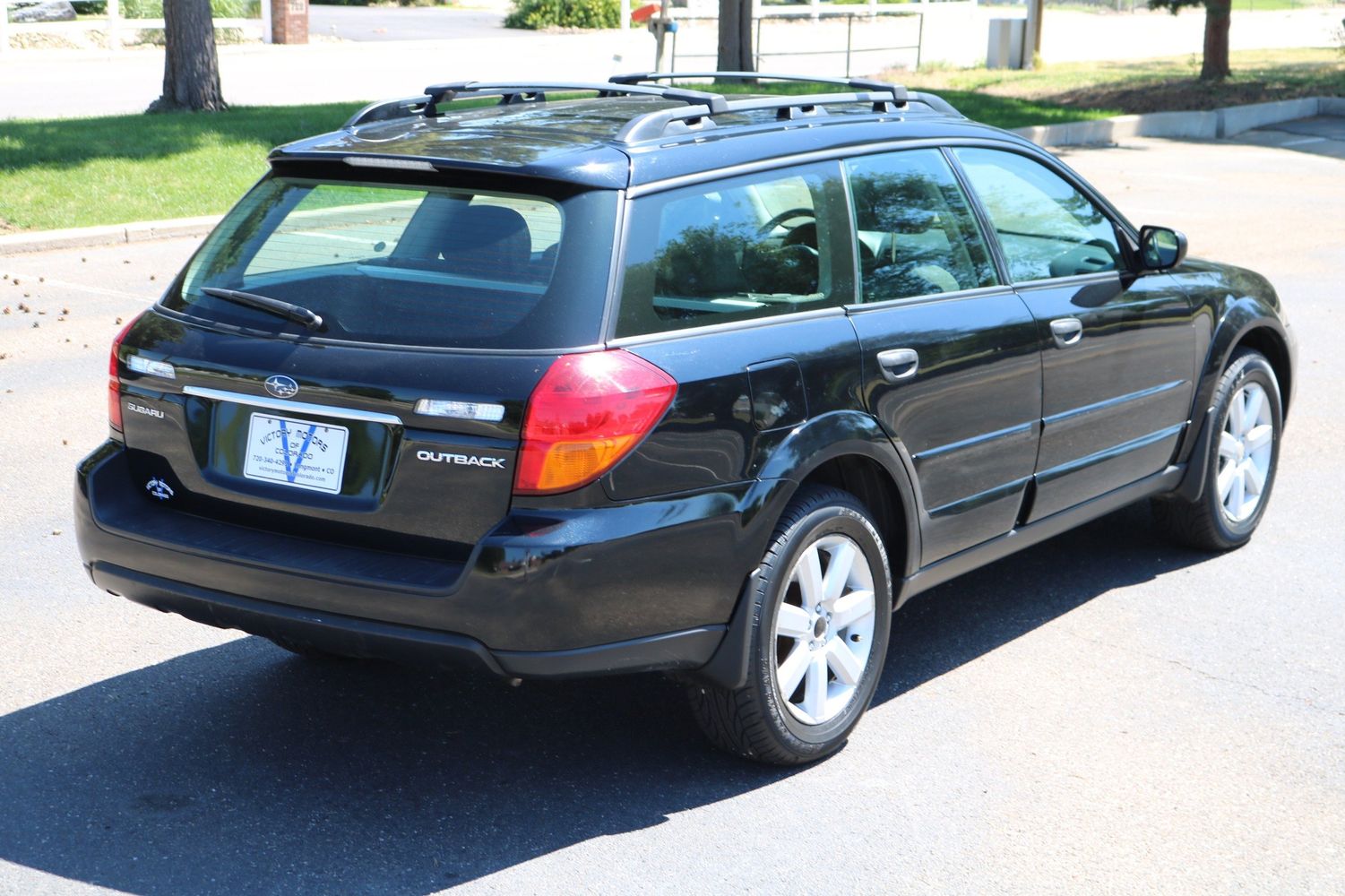 2006 Subaru Outback 2.5i | Victory Motors of Colorado