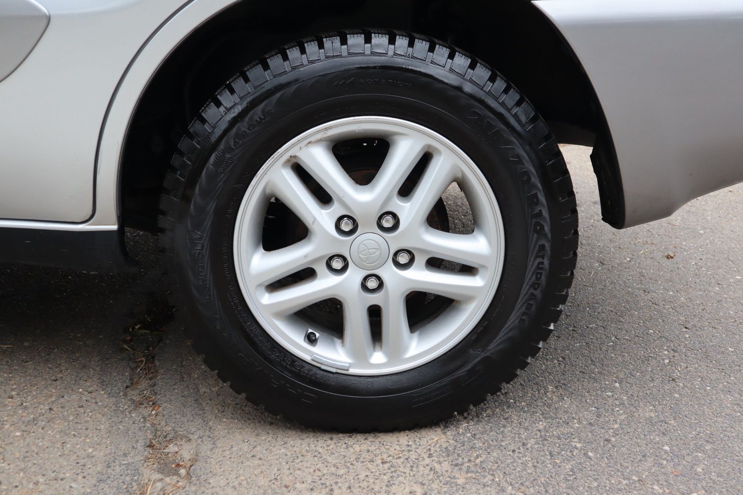 2001 Toyota RAV4 Base | Victory Motors of Colorado