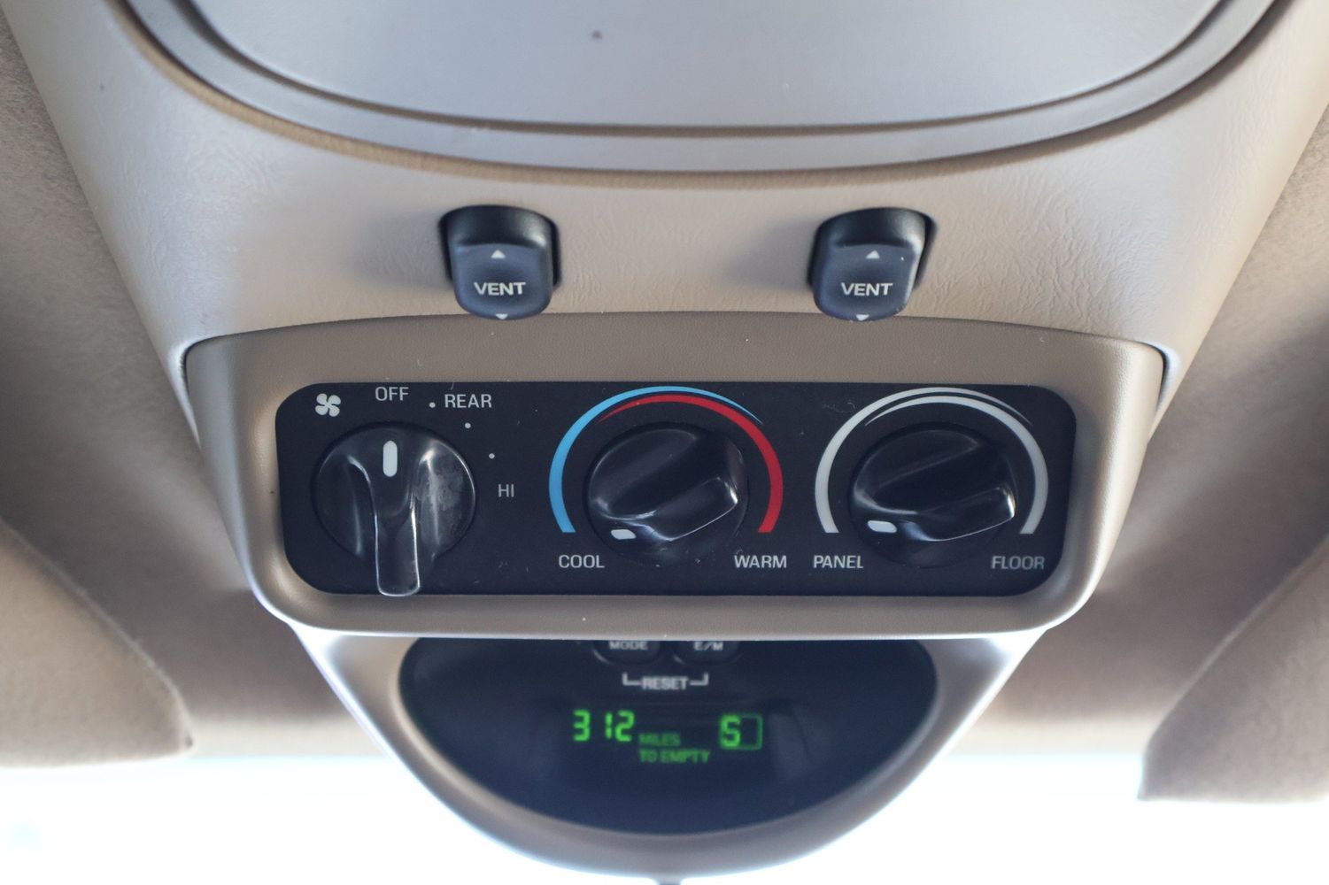 2002 Ford Excursion Limited | Victory Motors of Colorado