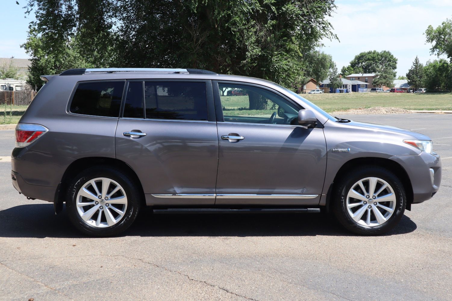 2012 Toyota Highlander Hybrid Limited | Victory Motors of Colorado