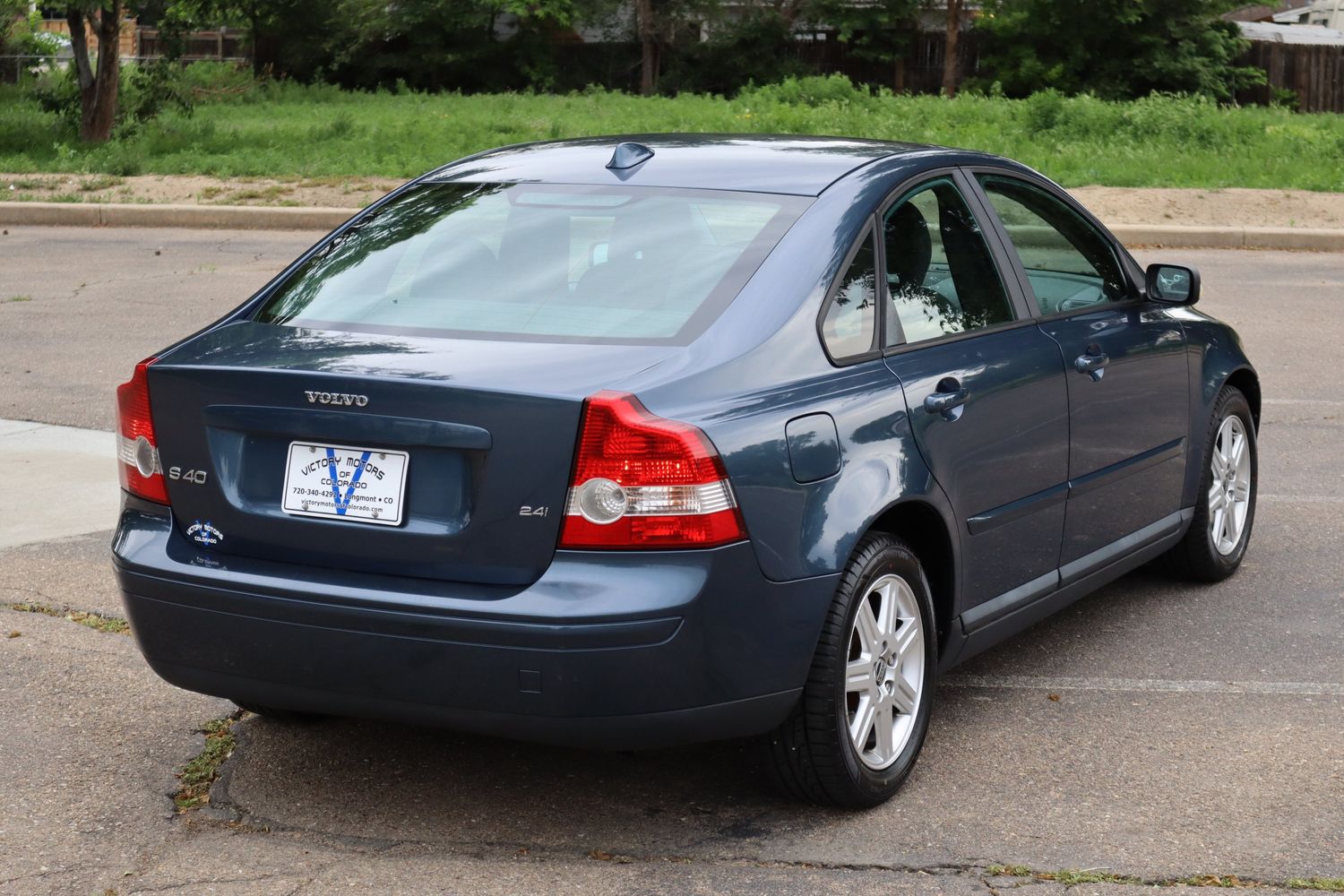 2006 Volvo S40 2.4i | Victory Motors of Colorado