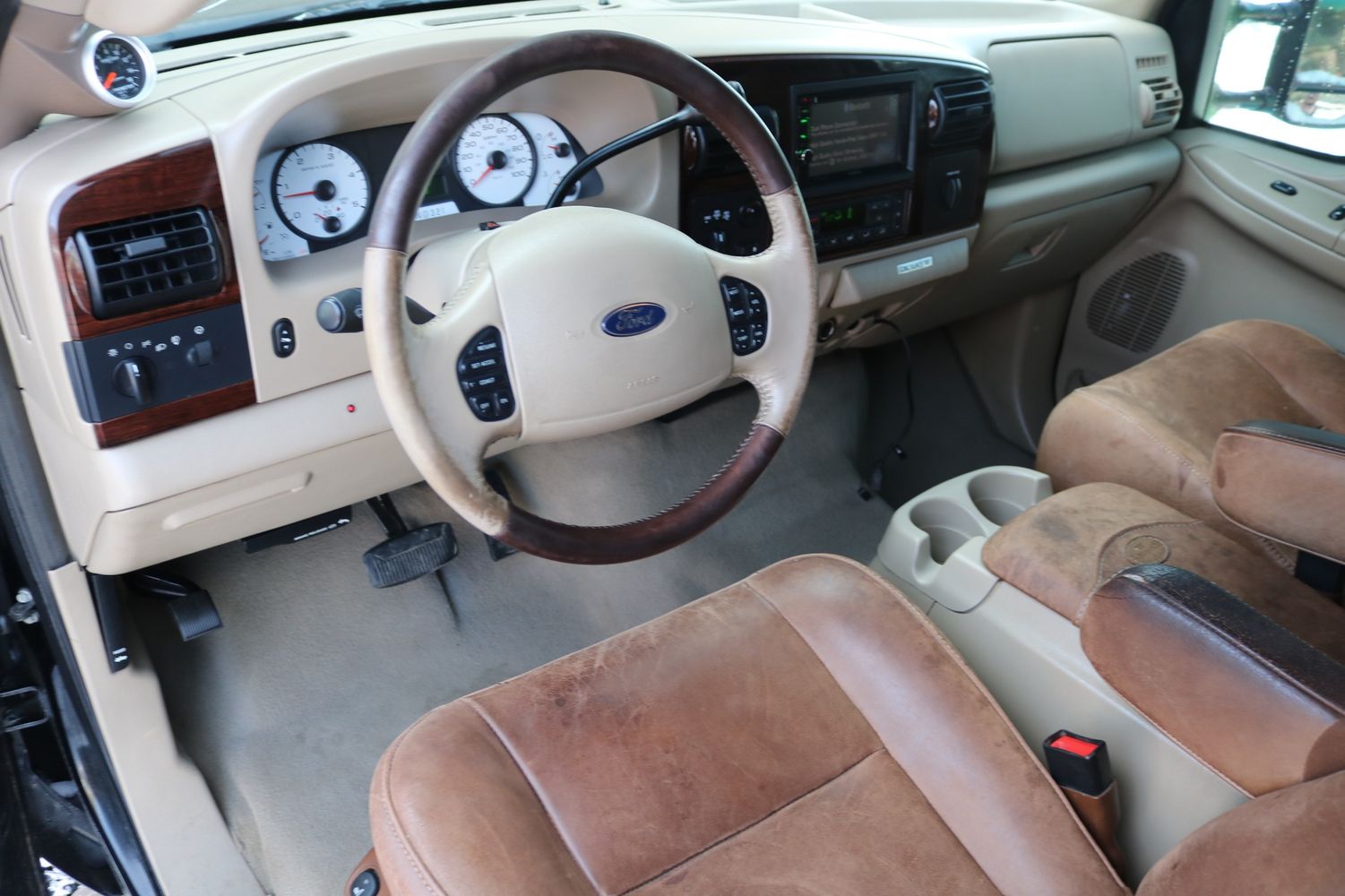 2006 Ford F-350 Super Duty King Ranch | Victory Motors of Colorado