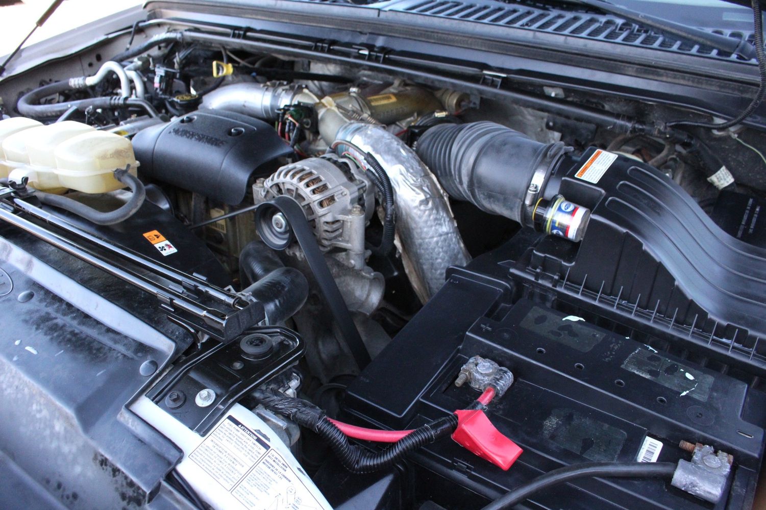 2001 Ford F-250 Super Duty Lariat | Victory Motors of Colorado