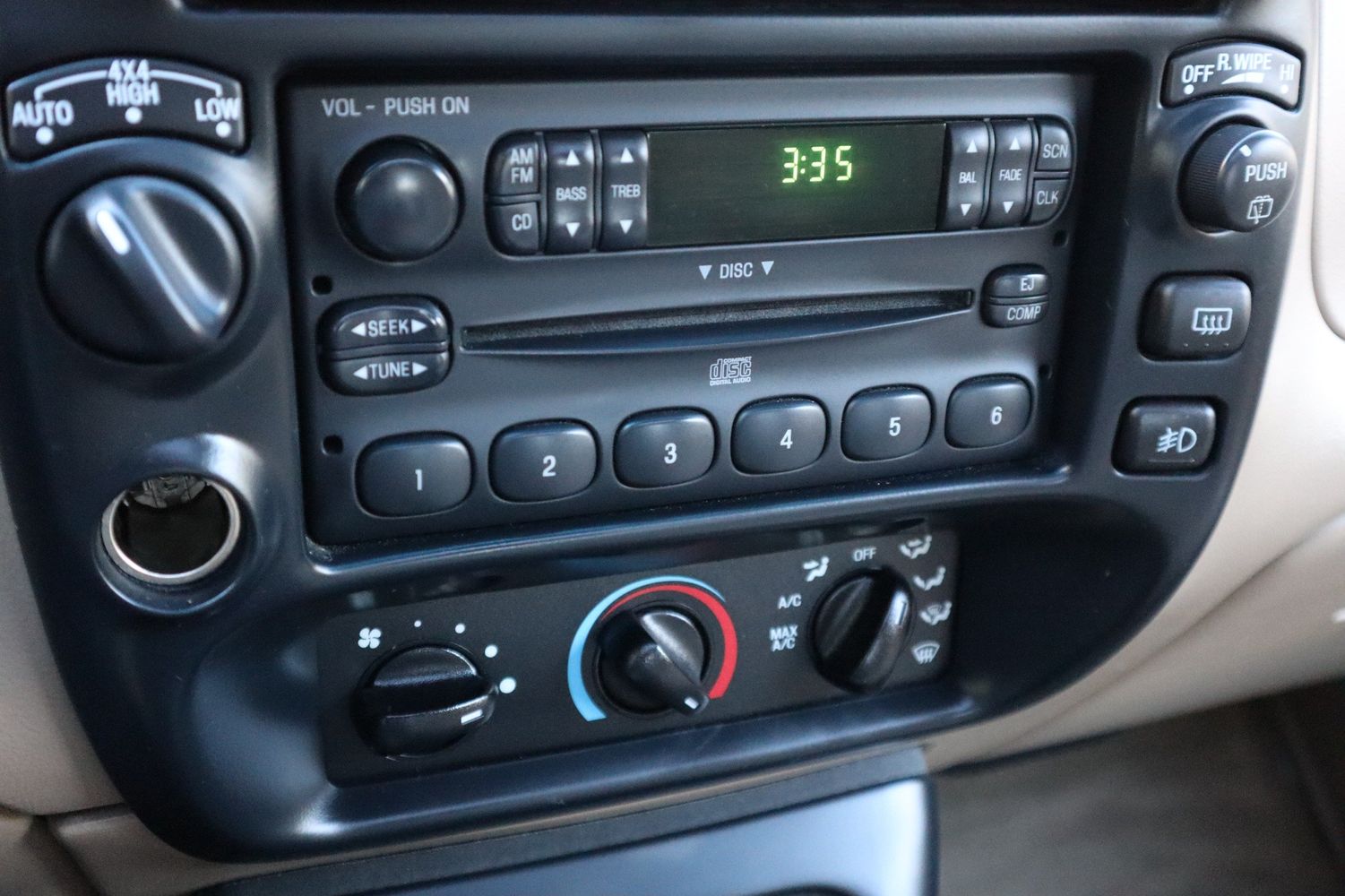 1998 Ford Explorer XLT | Victory Motors of Colorado