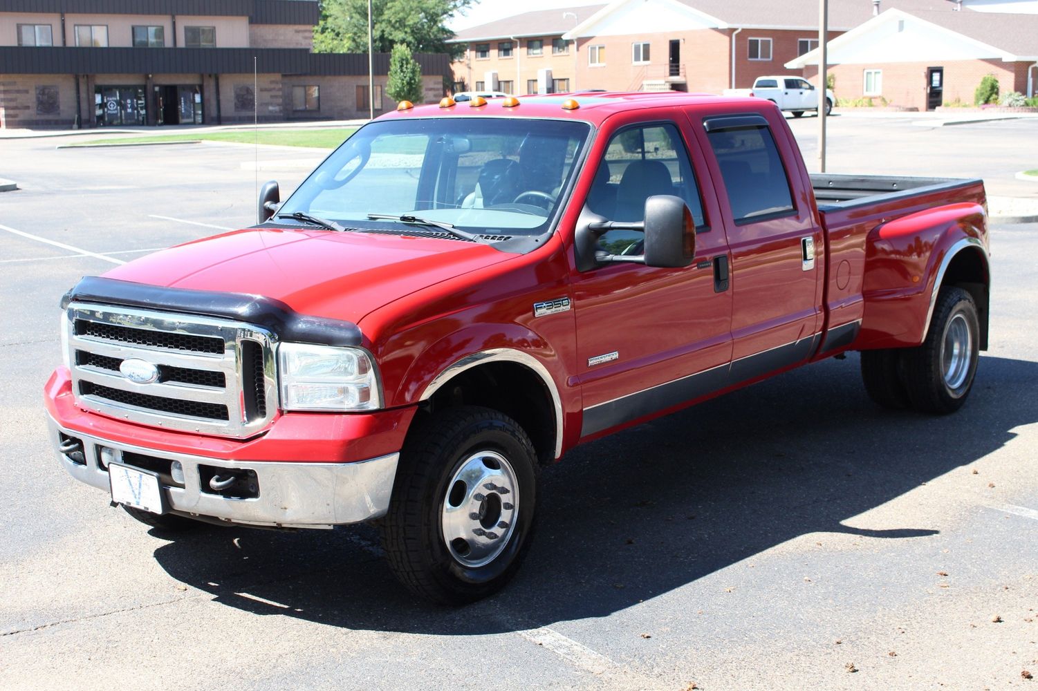 2005 Ford F-350 Super Duty Lariat | Victory Motors of Colorado