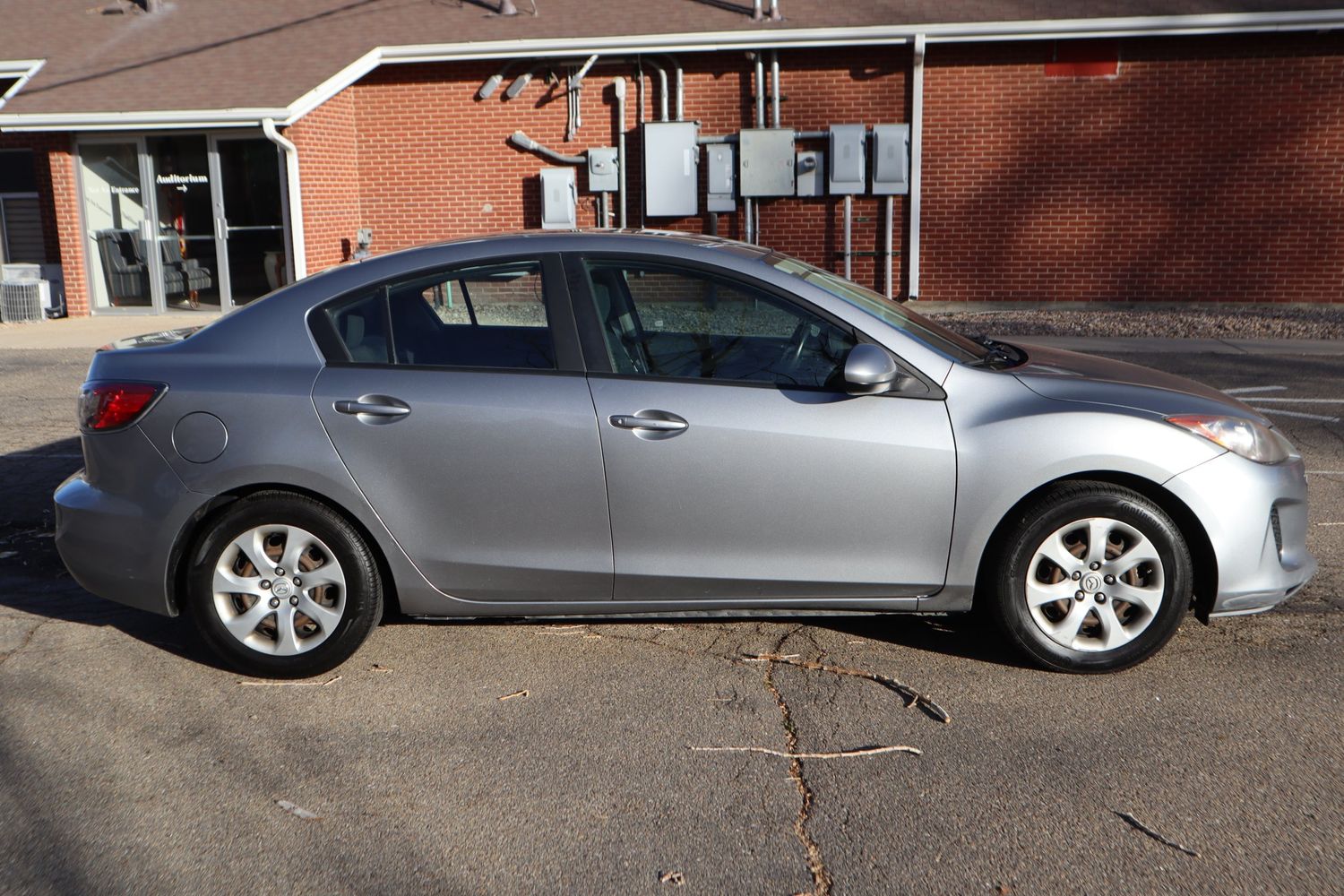 2012 Mazda Mazda3 i Sport | Victory Motors of Colorado