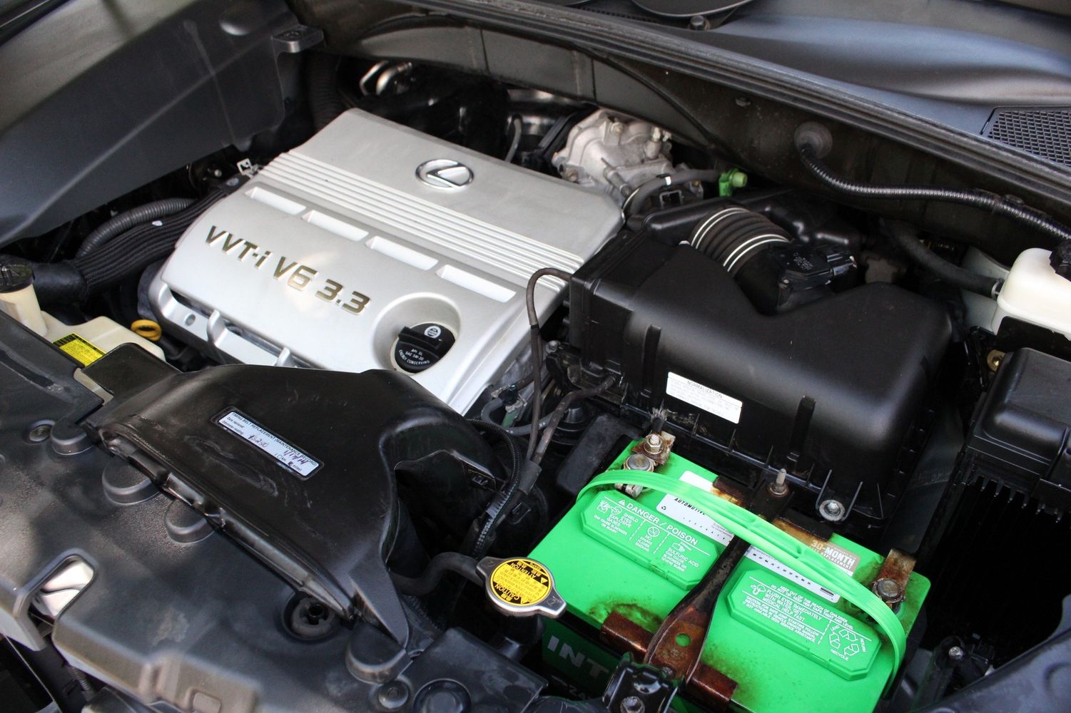 2006 Lexus RX 330 | Victory Motors of Colorado