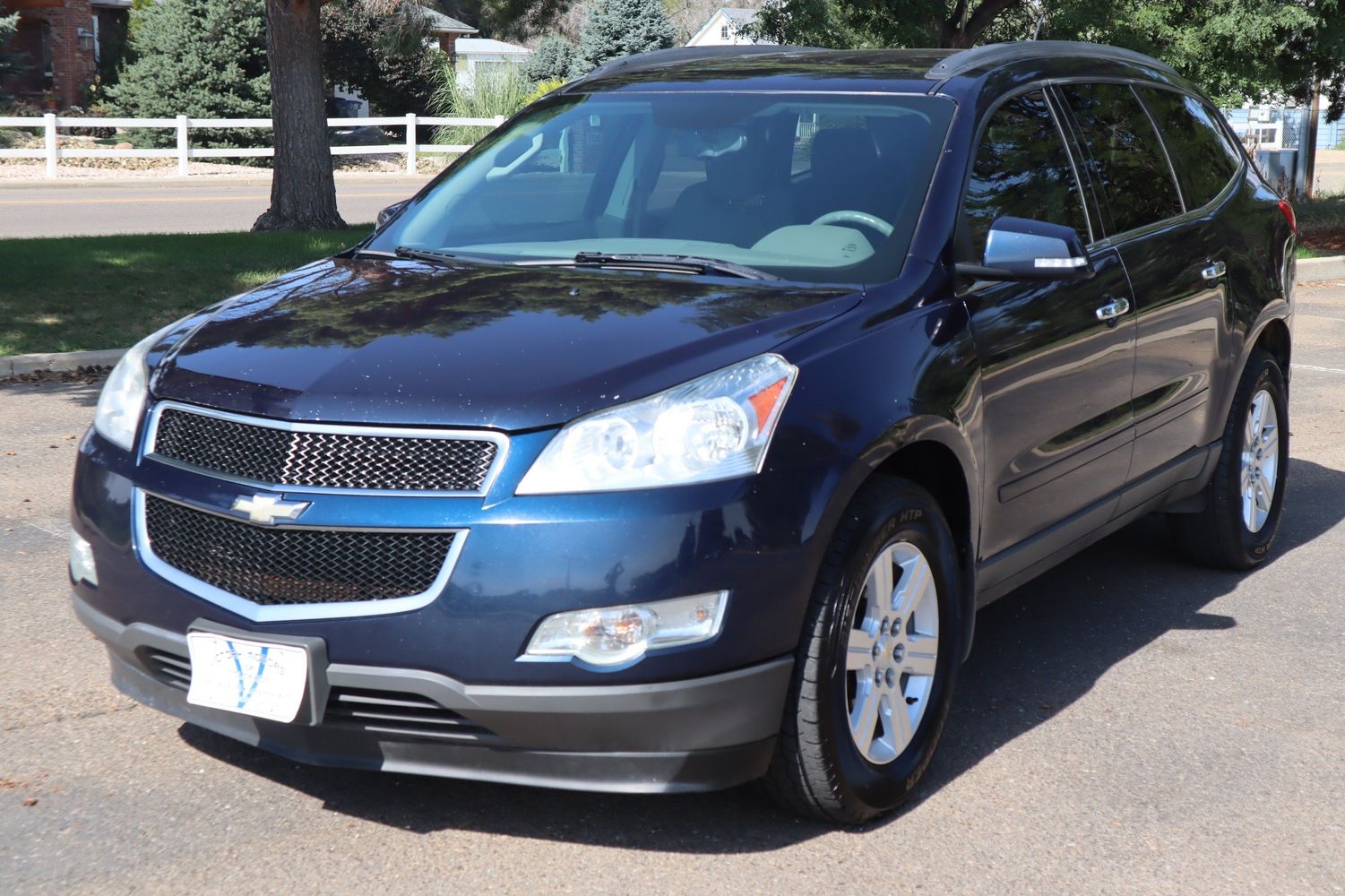 2012 Chevrolet Traverse LT | Victory Motors of Colorado