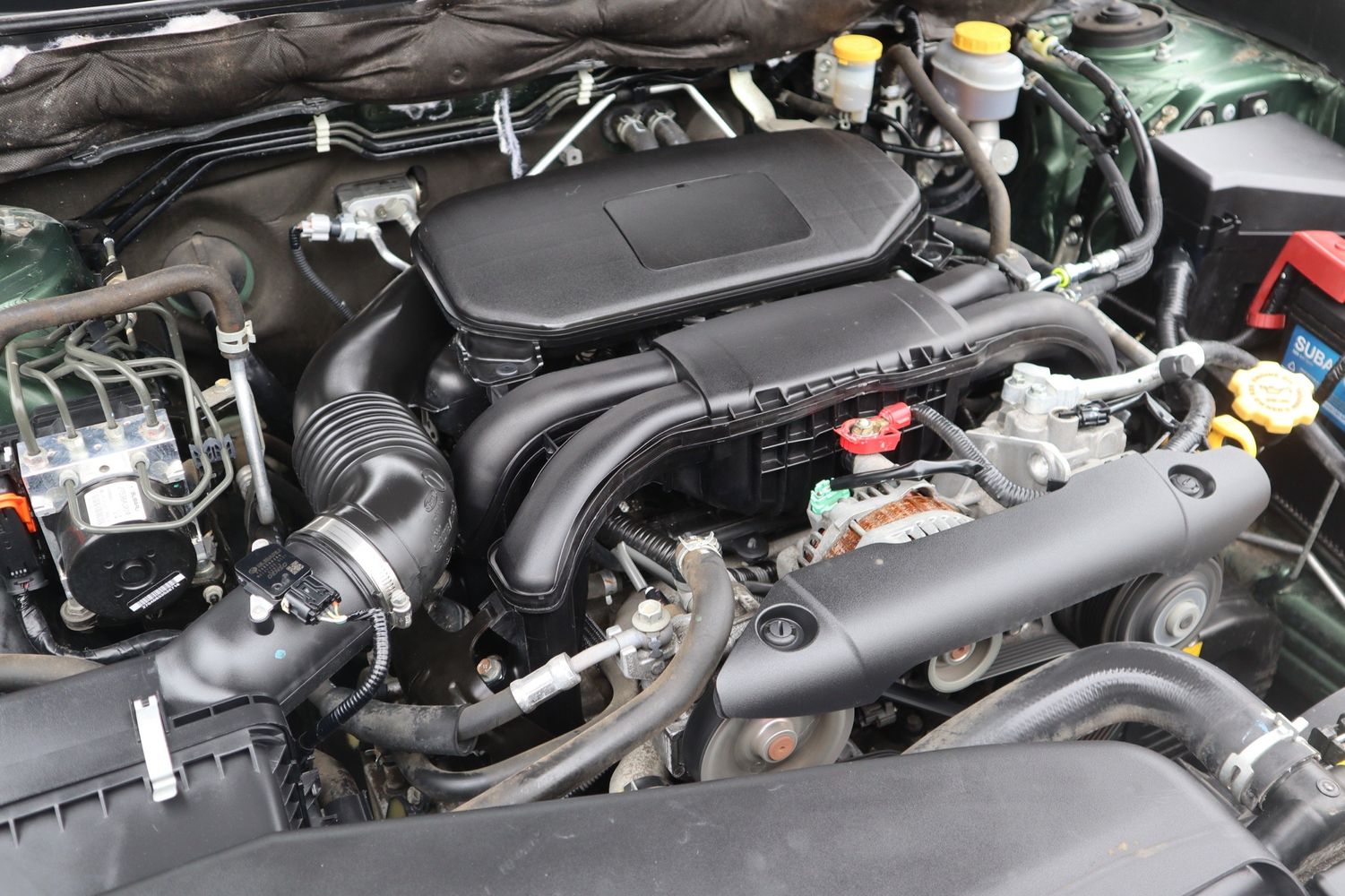 2012 Subaru Outback 2.5i Premium | Victory Motors of Colorado