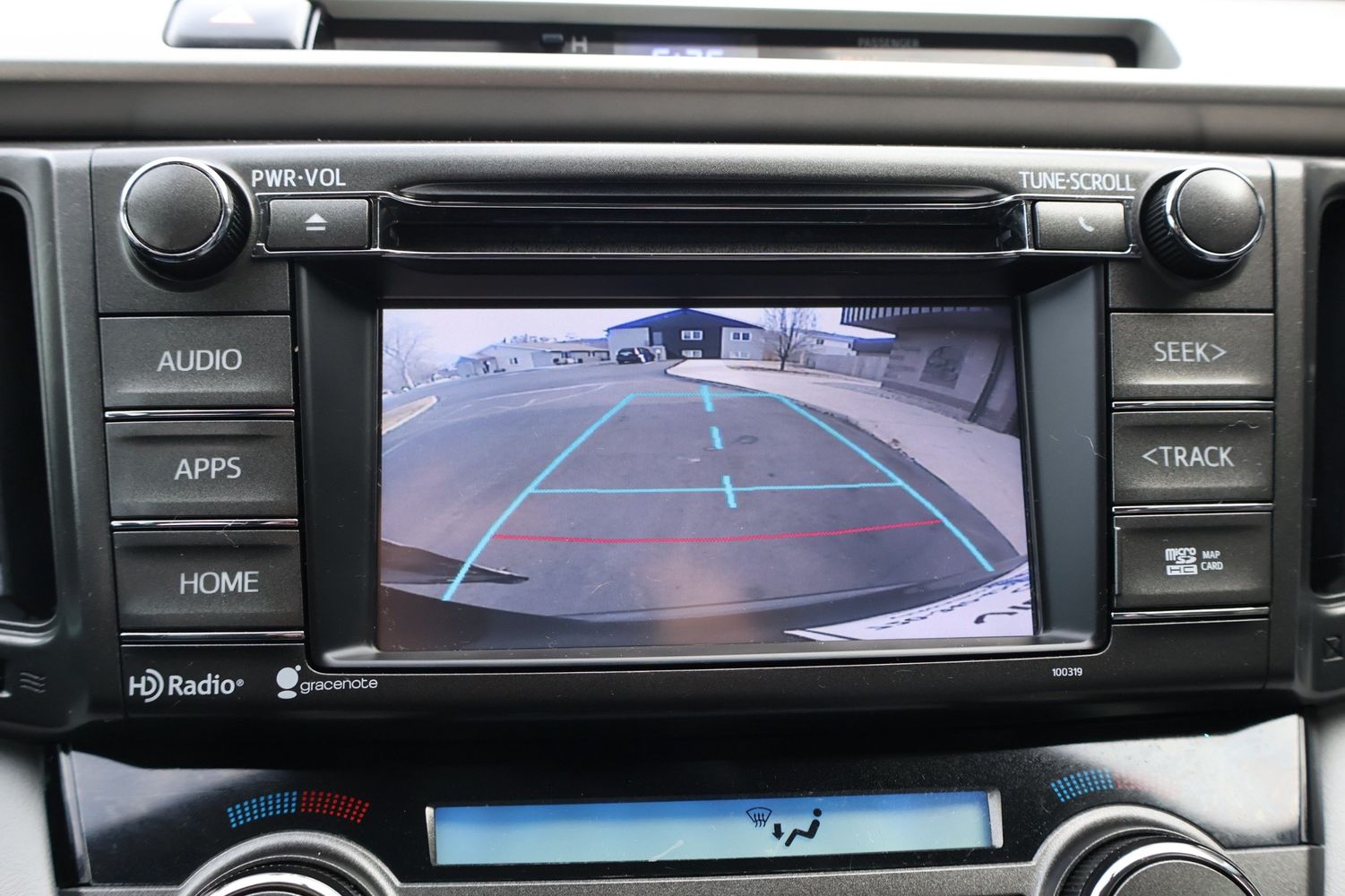 2014 Toyota RAV4 XLE | Victory Motors of Colorado