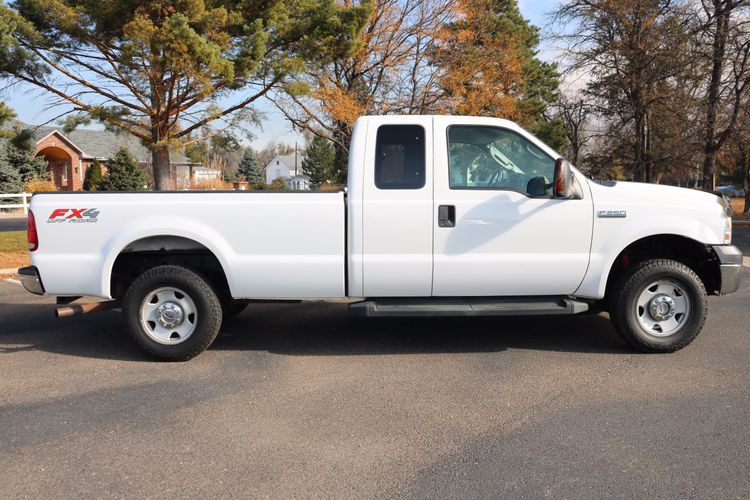 2006 Ford F-250 Super Duty XL | Victory Motors of Colorado