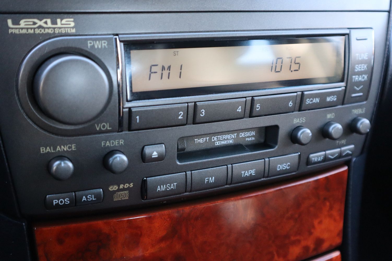 2004 Lexus LS 430 Base | Victory Motors of Colorado