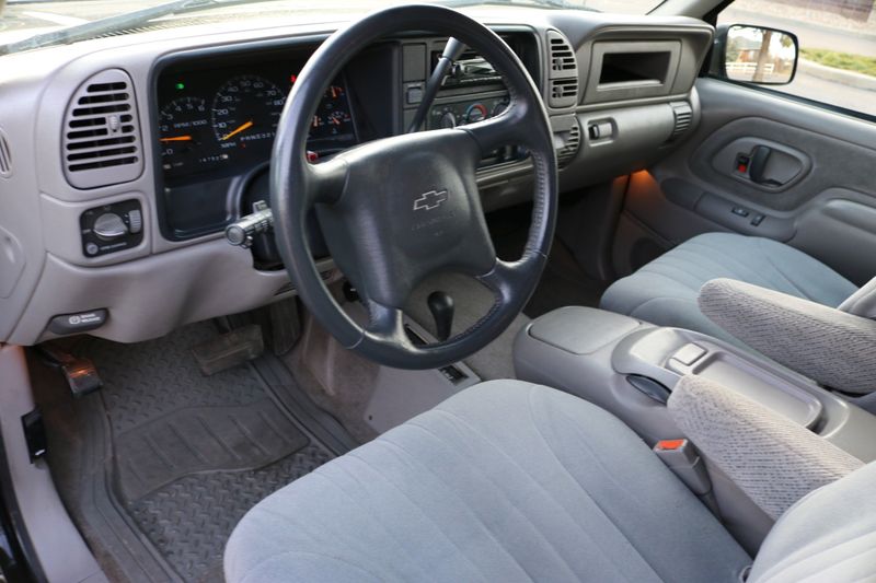 1997 Chevrolet Silverado 2500 Photos